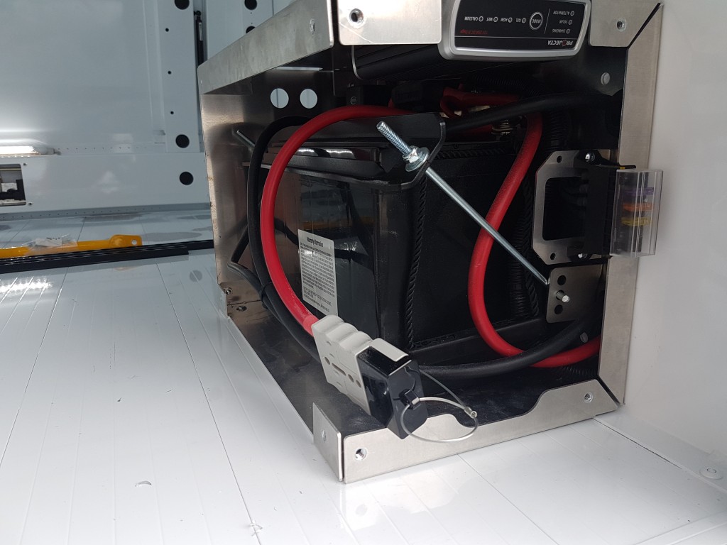 Internal Battery Systems 1 - Minecorp