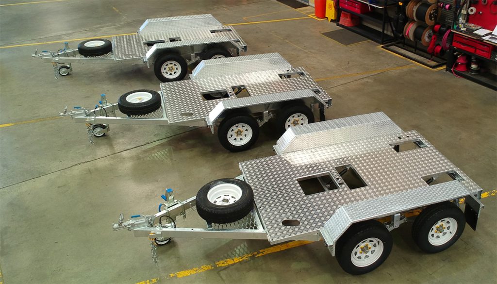 CUSTOM TRAILERS - Minecorp